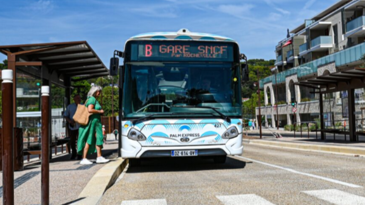 Cannes : plus de bus et des horaires élargis pour faciliter les ...