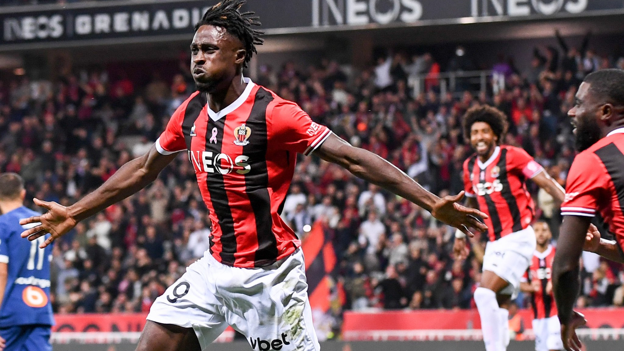 L'OGC Nice crucifie l'OM et s'affirme comme leader de Ligue 1 (1-0)